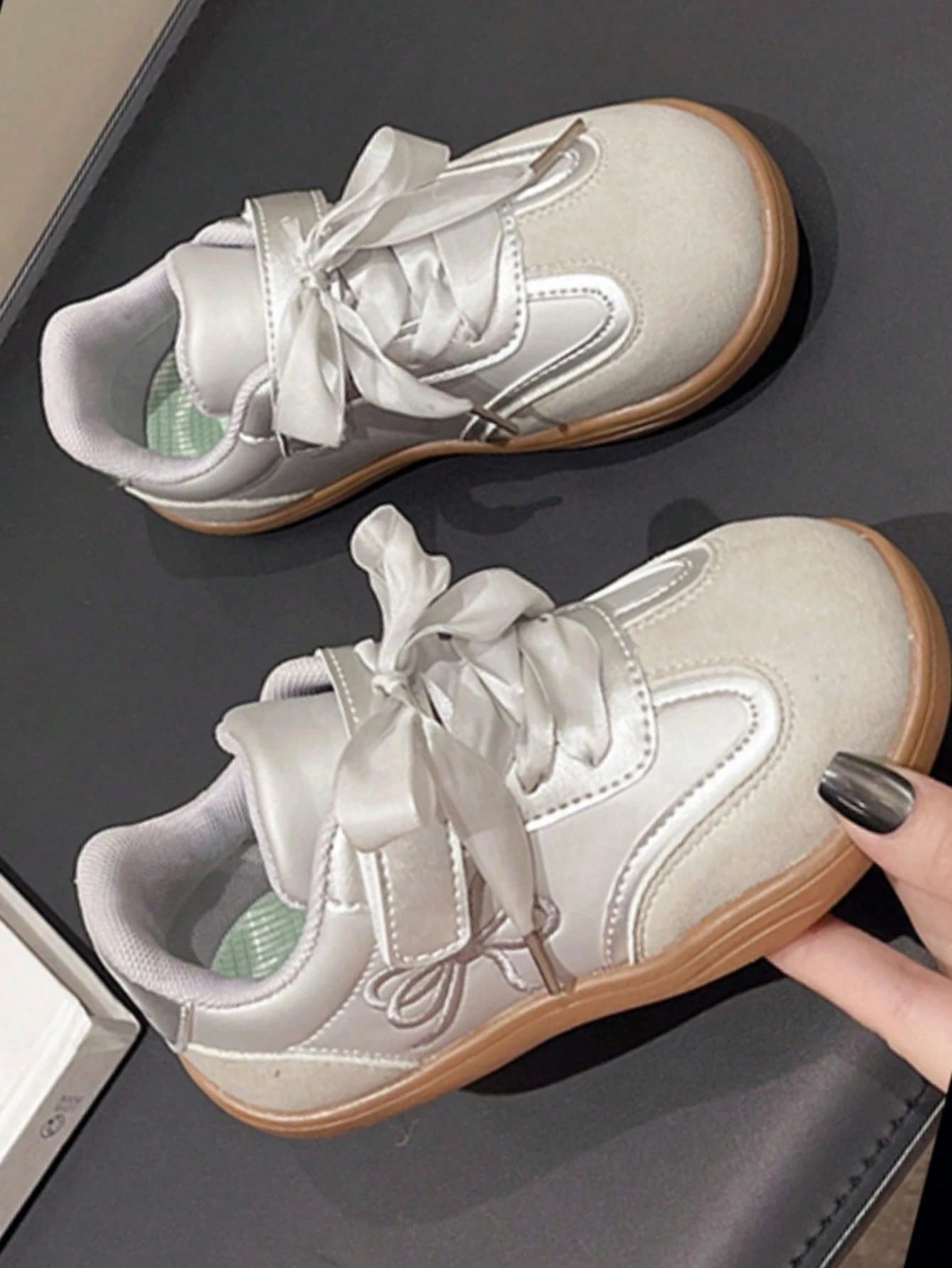 Girls' Training Shoes – Mummy & Mee